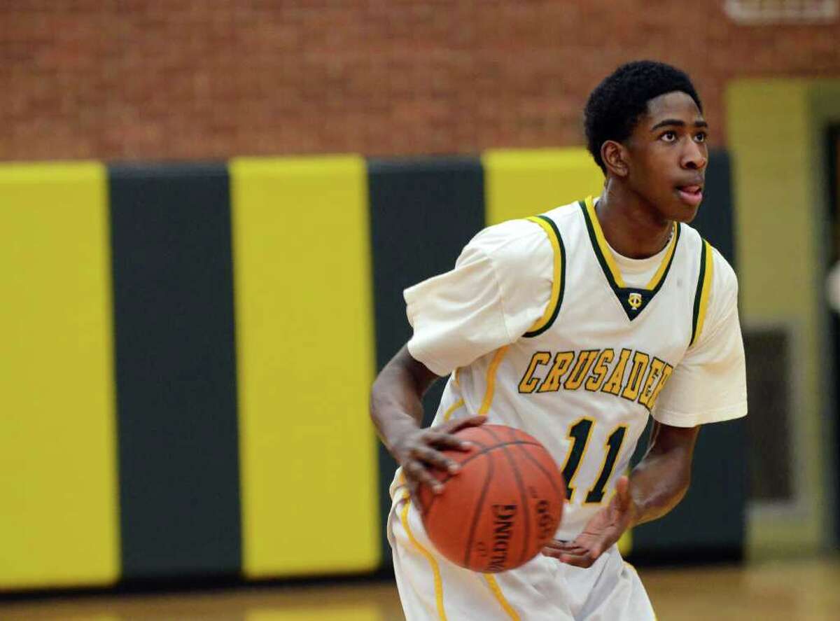 Walters shoots Westhill to city basketball title