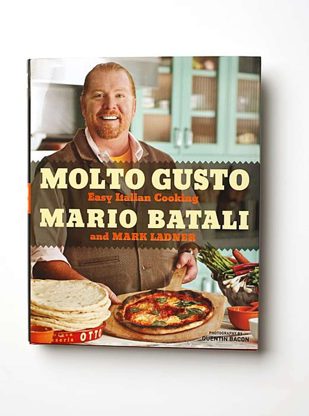 Italian cookbook stresses simplicity