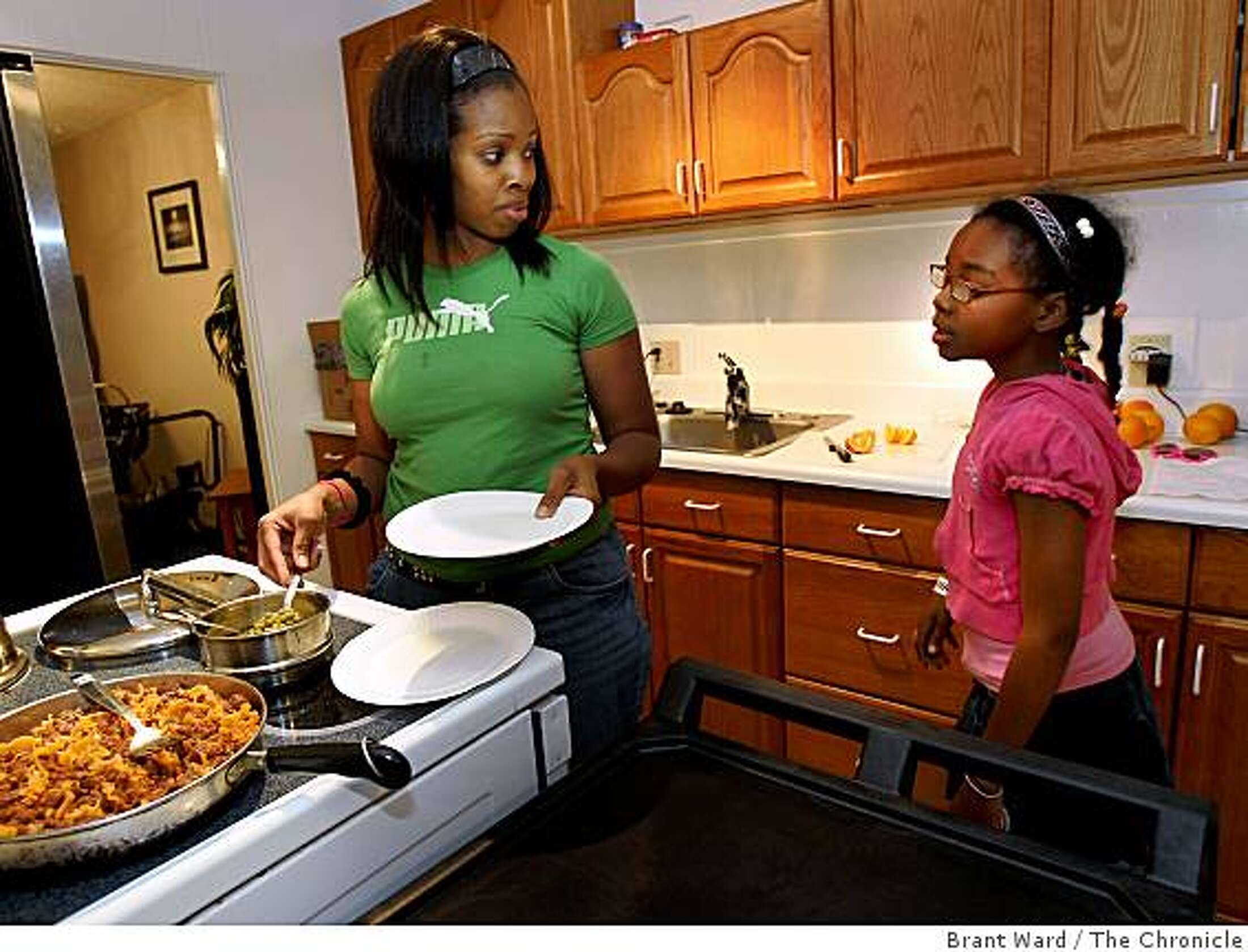 Season of Sharing bails out S.F. single mom, 3 kids