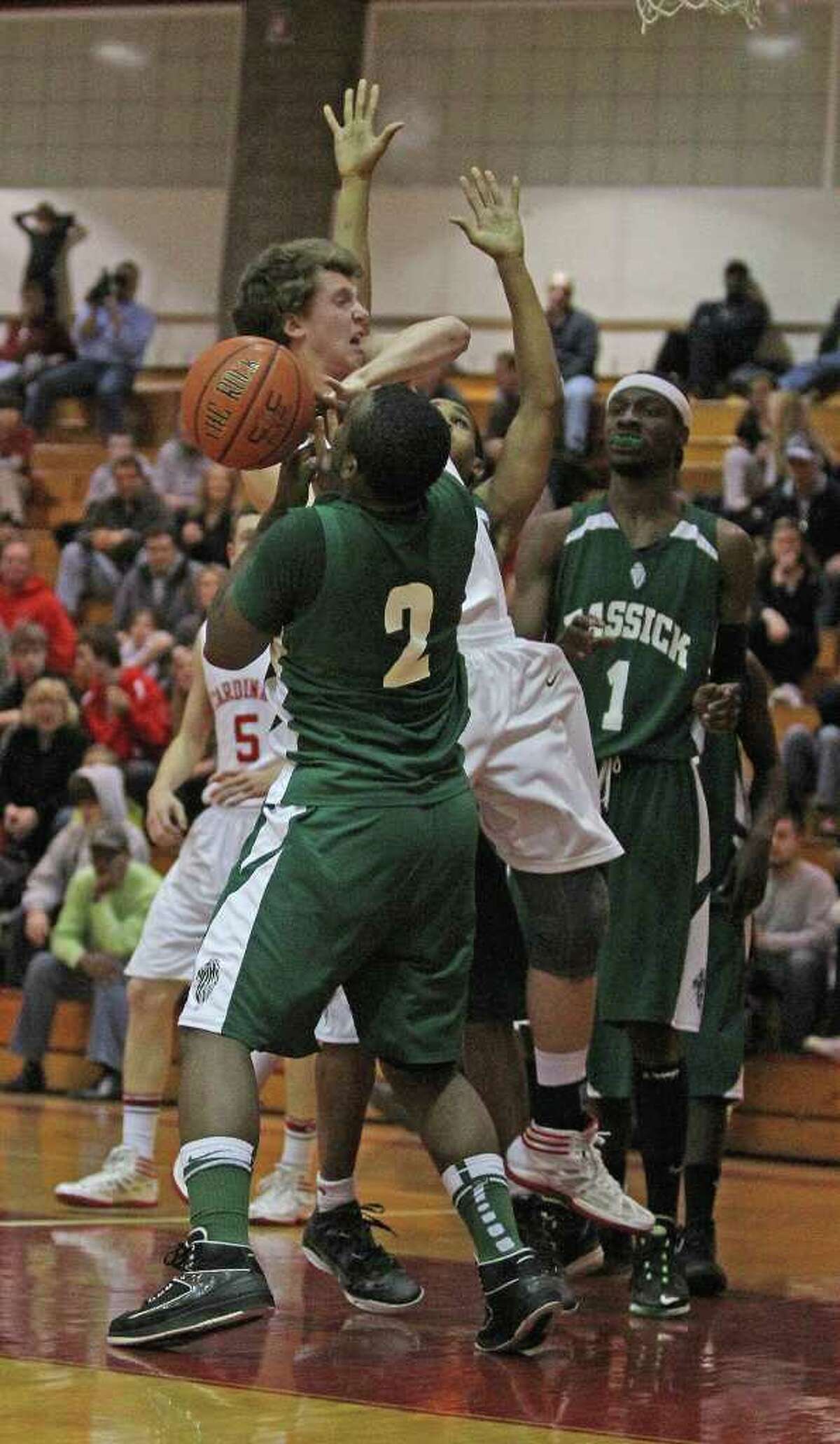 Bassick boys basketball routs Greenwich