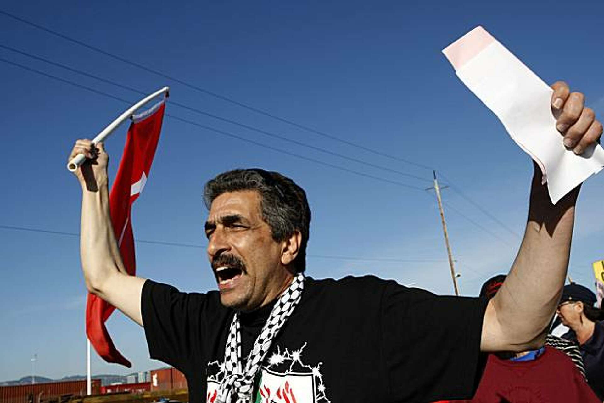 Hundreds in Oakland protest Gaza blockade