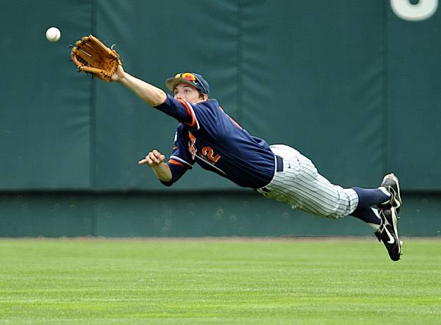 Outfielders first picks for Giants and A's