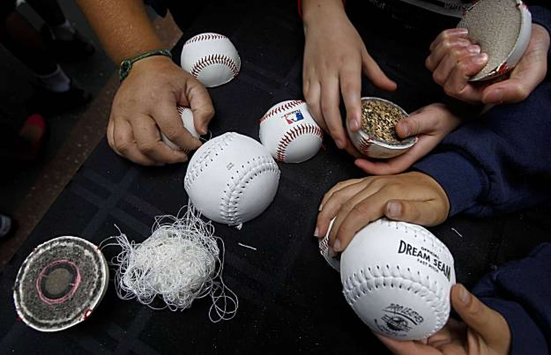 Exploratorium presents the science of baseball
