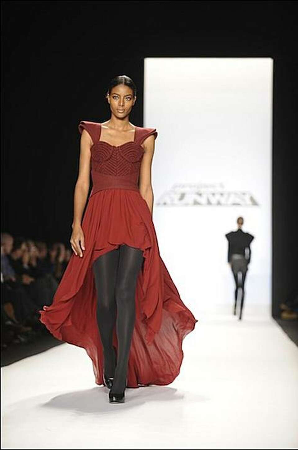 'Project Runway' designer now tells all