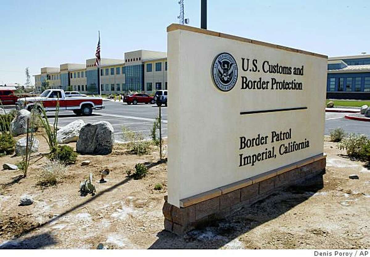 Many profit from growth of U.S. Border Patrol