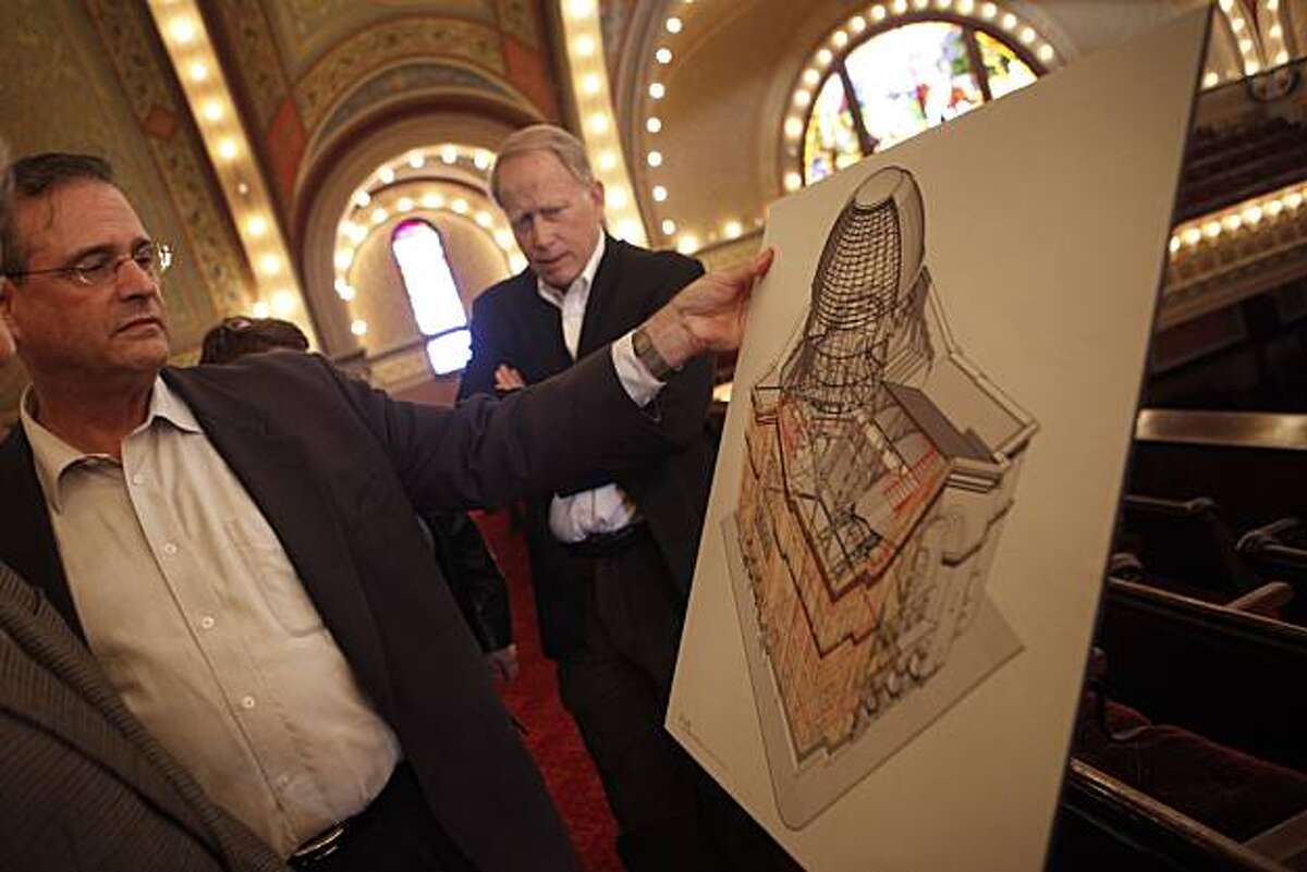 Crews save Sherith Israel, a shrine to history