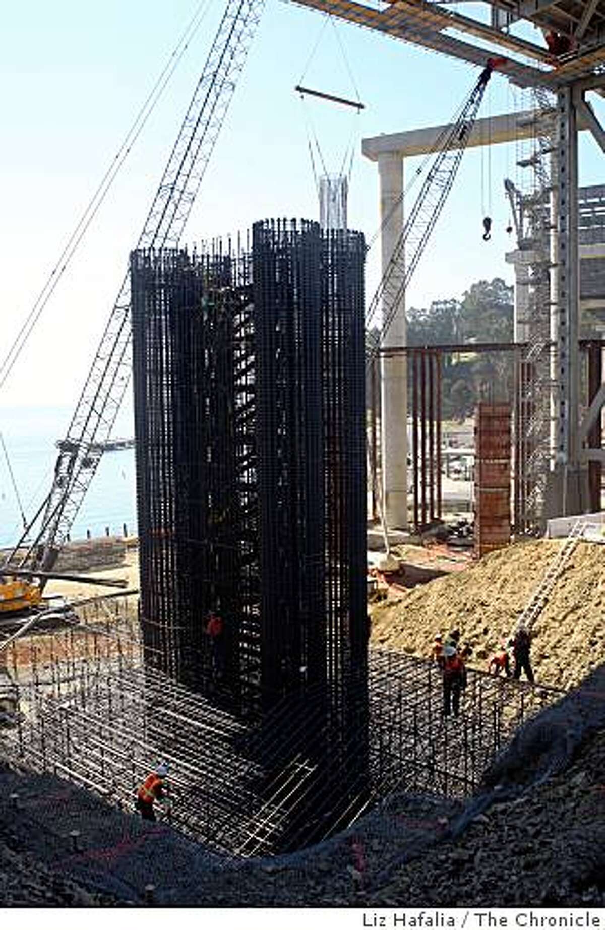 New Bay Bridge span on road to being icon