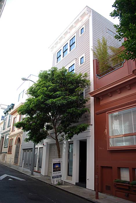 EA chief John Riccitiello selling Woodside estate