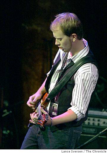 Acoustic player wins Guitar Superstar contest