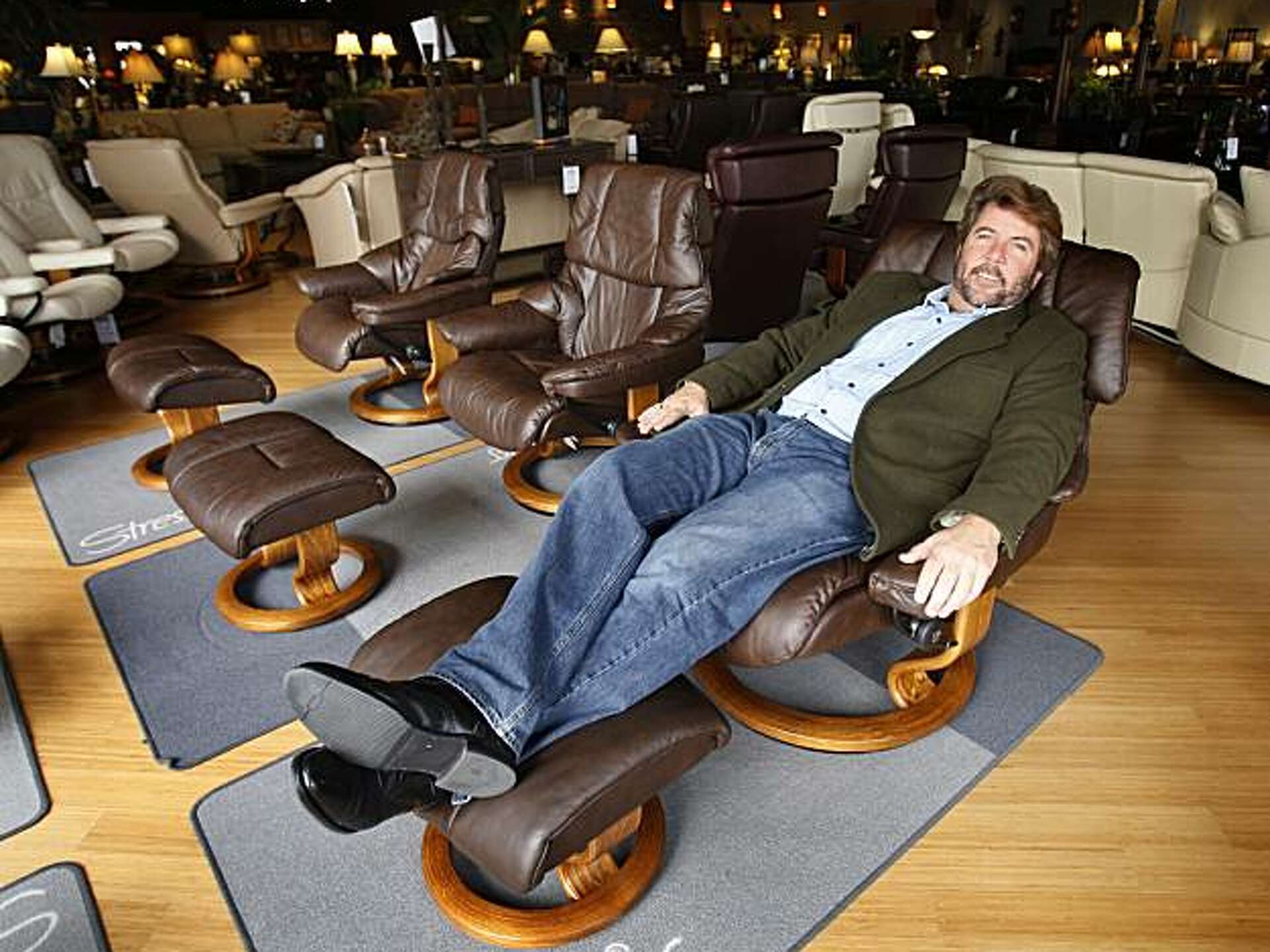 Plus size furniture grows with America s girth
