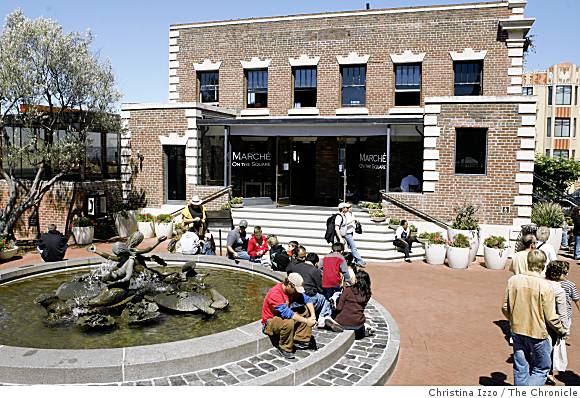 What's New: Marché on the Square, NapaStyle open