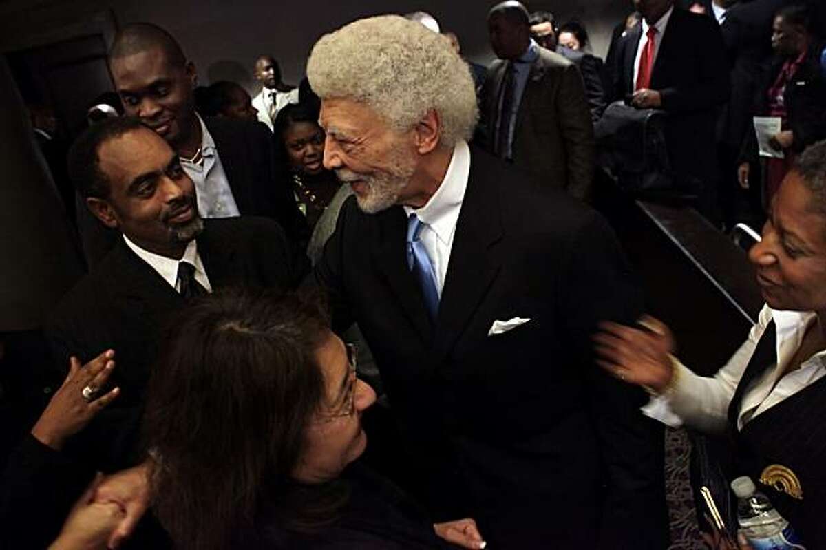 Ron Dellums, former congressman and Oakland mayor, dies at age 82