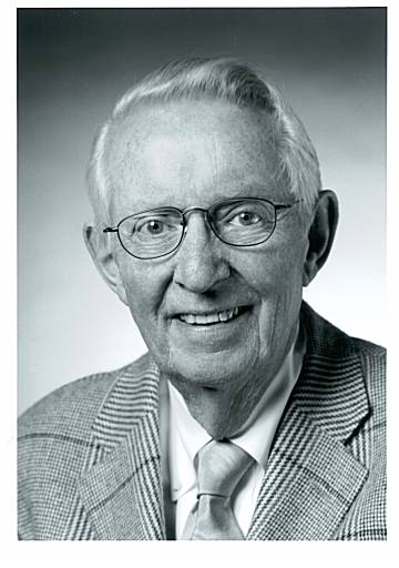 Johnson Bogart dies - led move of Asian museum