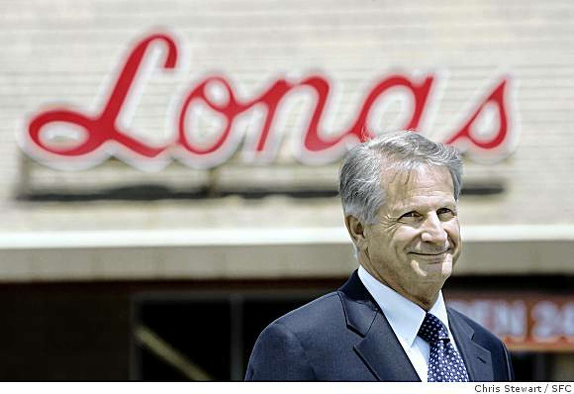 Longs Drug Stores approves sale to CVS