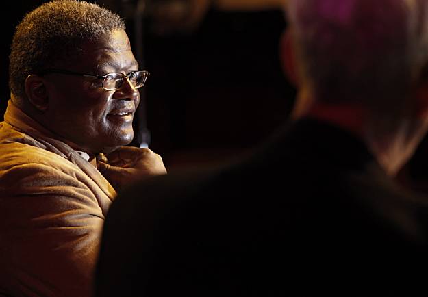 Philosophy talk show promotes deep thinking