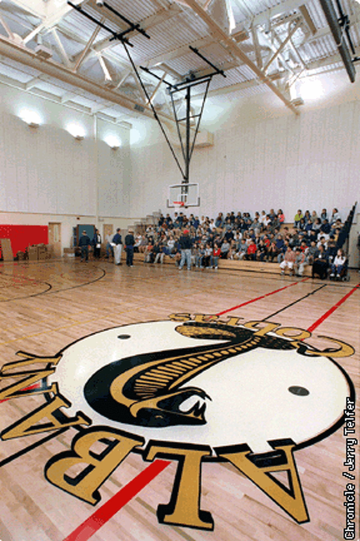 Albany District Opens New Middle School / 700 pupils start classes at ...