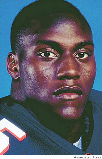 Spikes signed to help inside