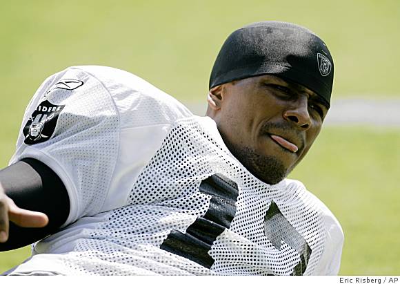 Raiders' Walker tried to retire
