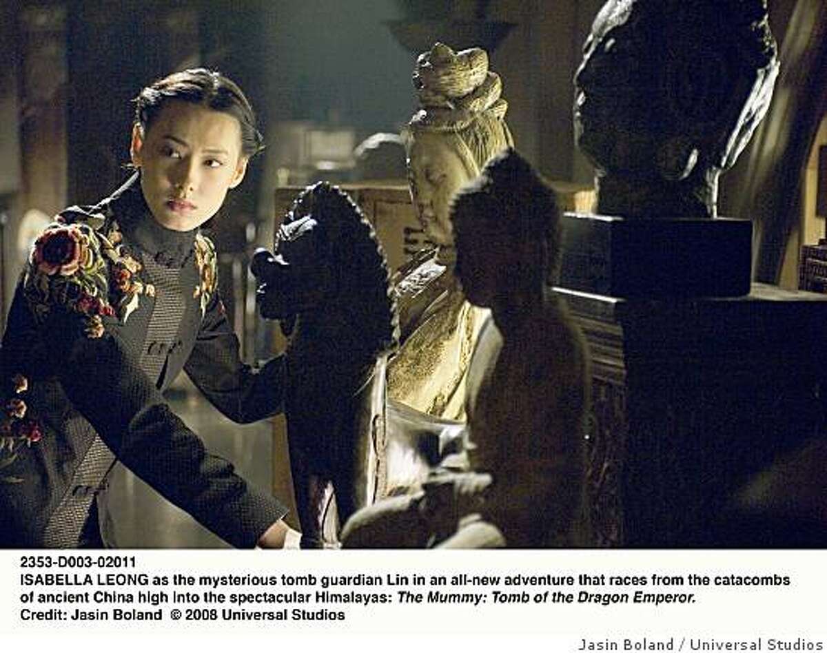 Movie review: The undead return in 'The Mummy'