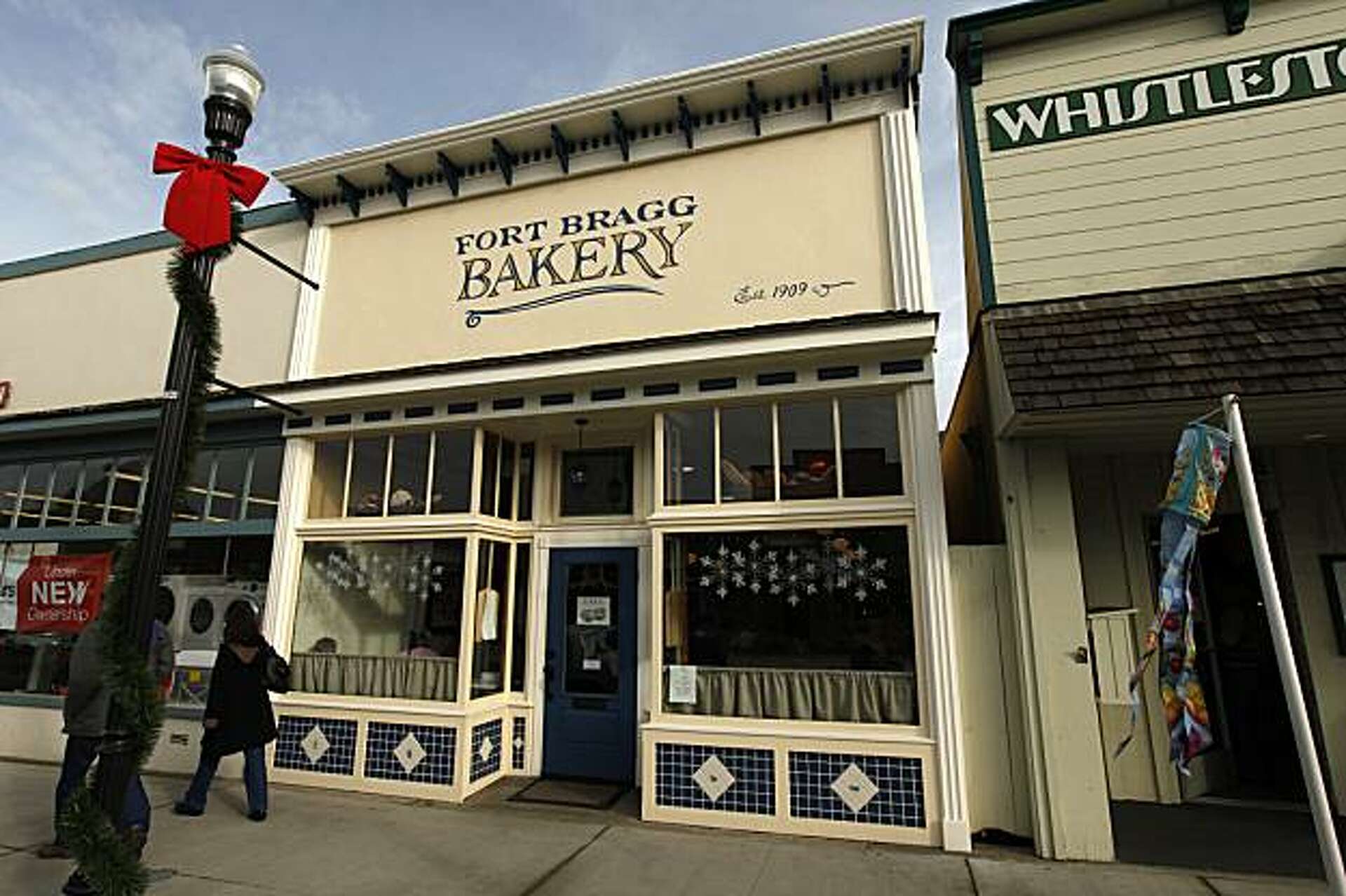 Fort Bragg Bakery oven rises again
