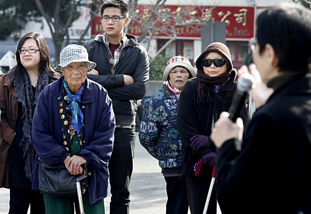 Census workers urge people to be counted