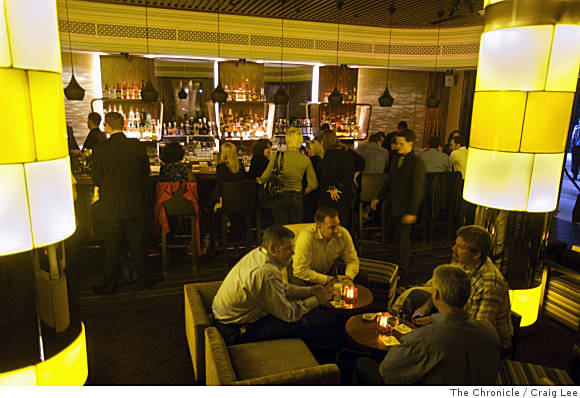 FIRST LOOK: Michael Mina's Clock Bar