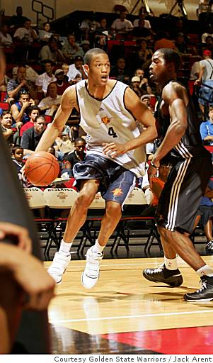 Warriors sign Randolph to 2-year deal