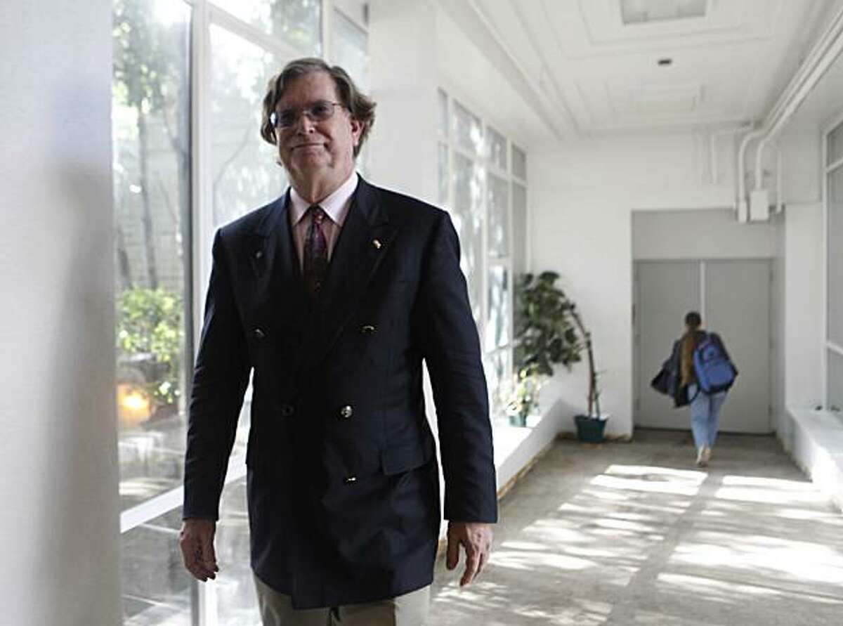 Nobel physicist Smoot smarter than a 5th-grader