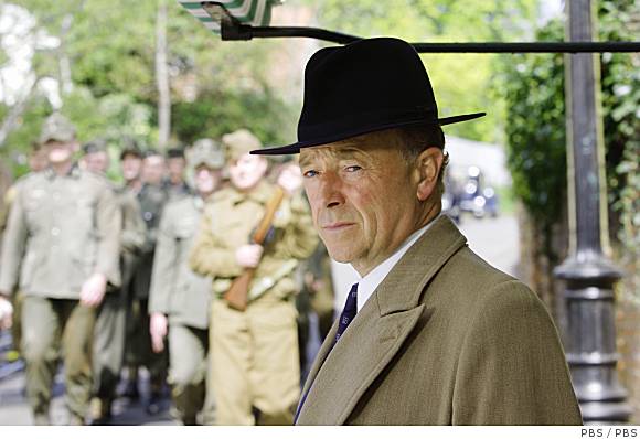 TV review: Foyle returns to solve final cases