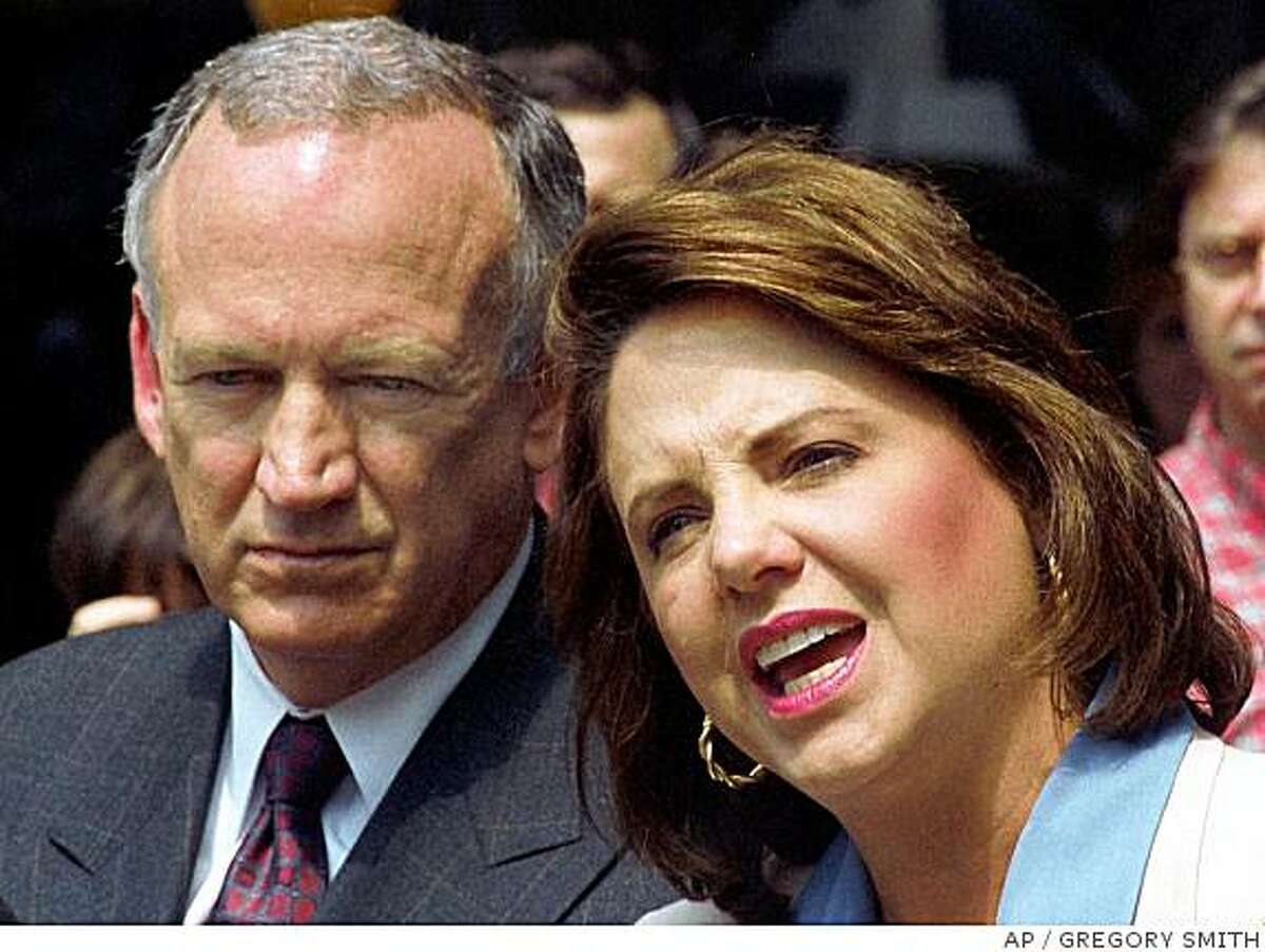 DNA tests clear family in JonBenet's death