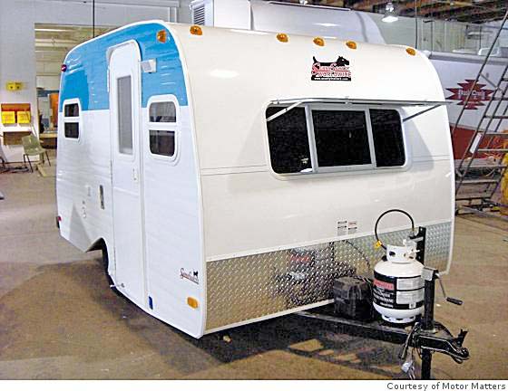 Serro Scotty Pup Camper Repainting A Vintage 1968 Serro Scotty
