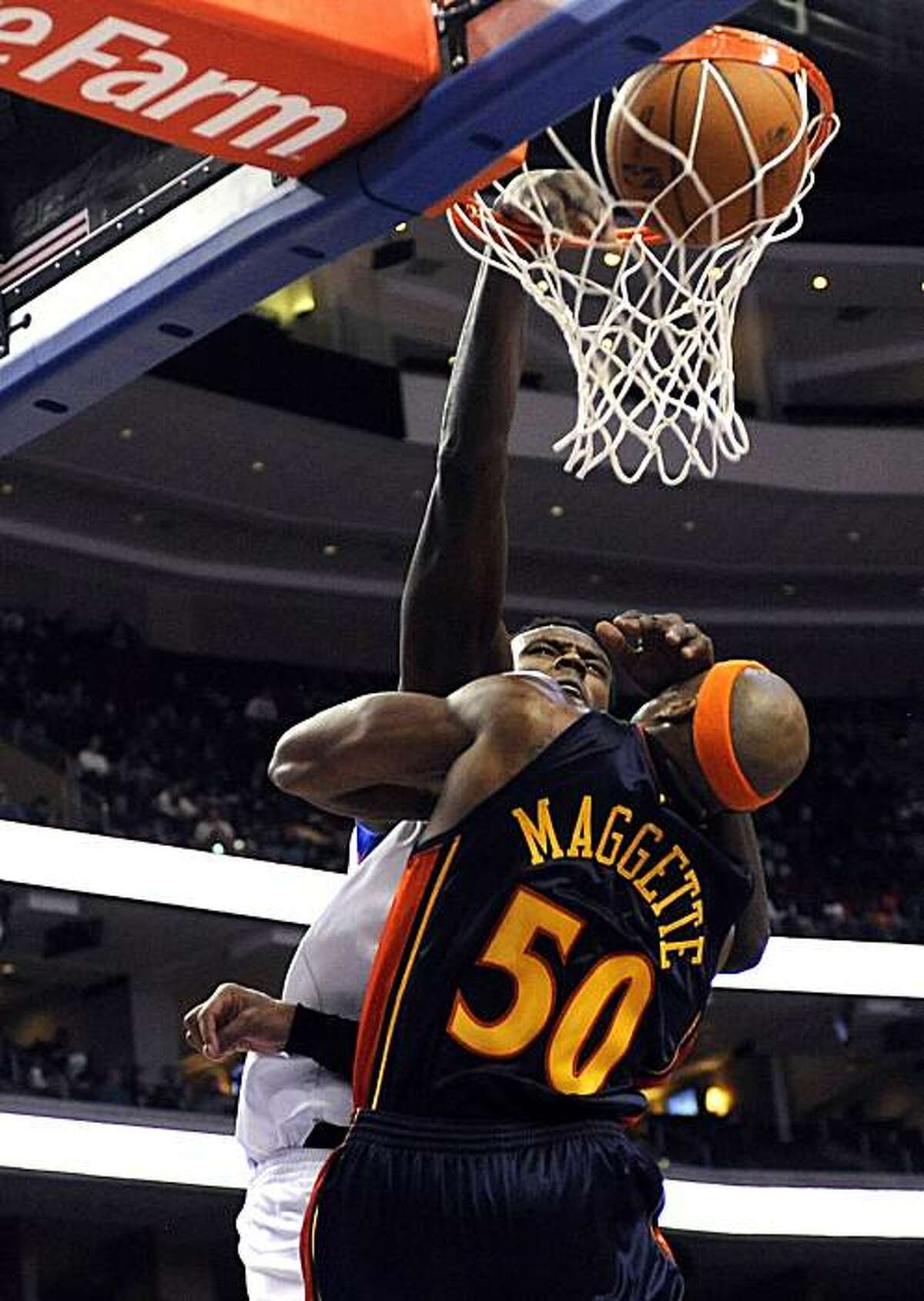 Golden State checks out early