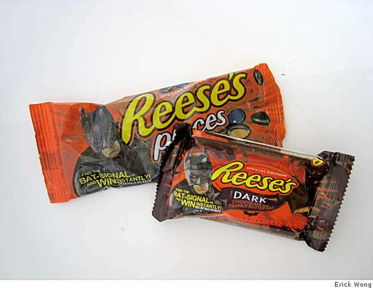 SHOPPING CART: 'Batman' candy