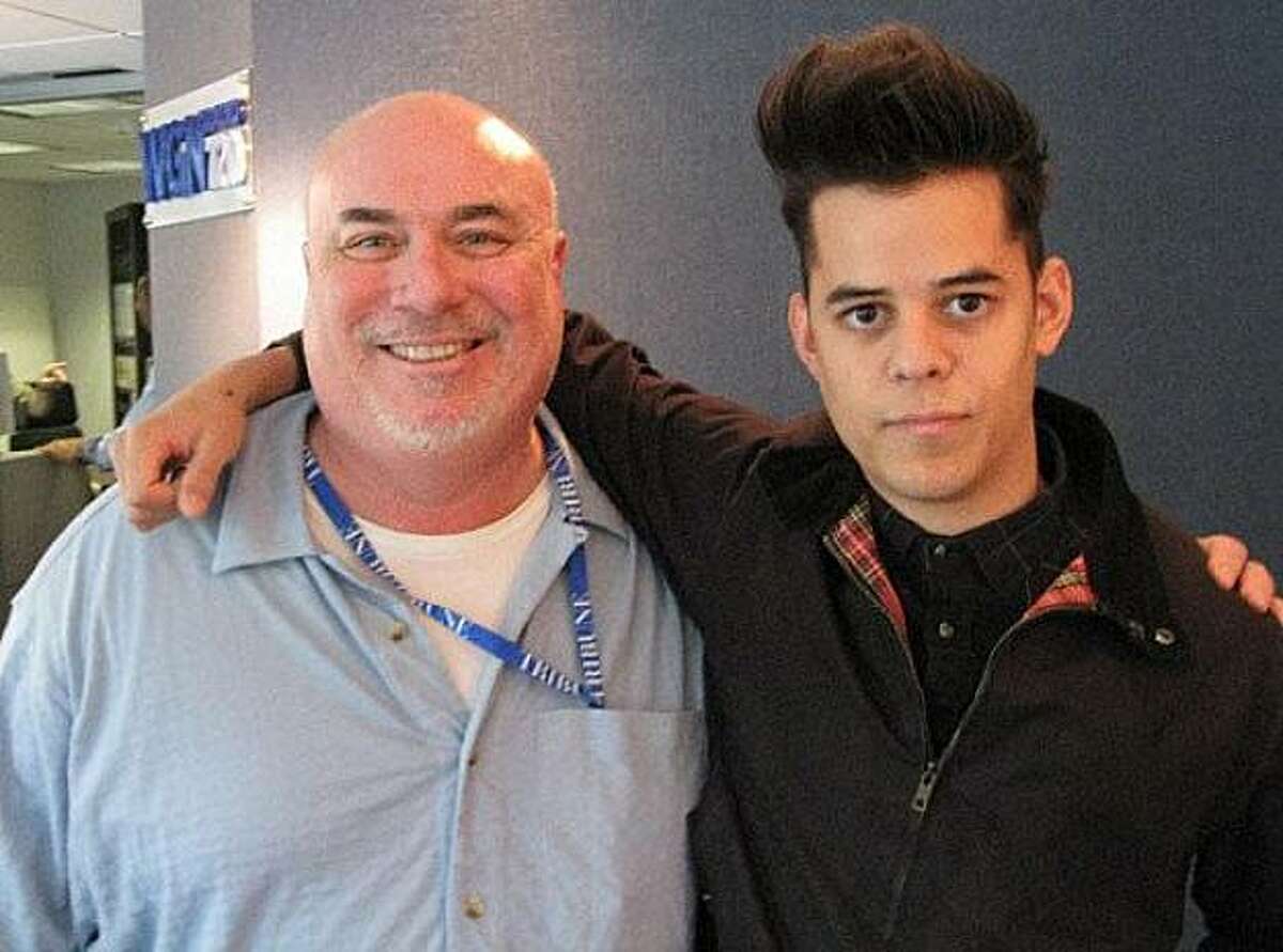 Radio Waves: Windy City warms to Greg Jarrett