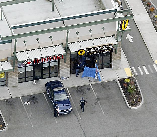 4 police officers slain in coffee shop attack