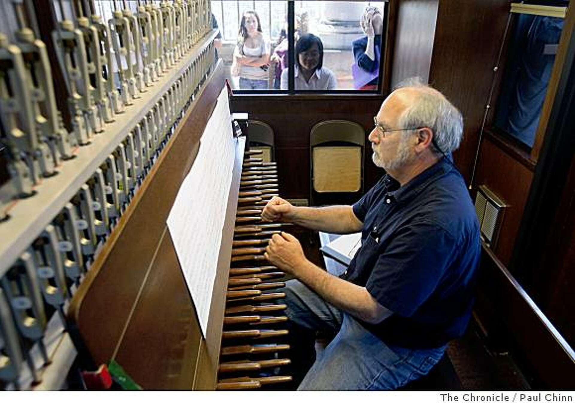 A tintinnabulation of bells in UC Campanile