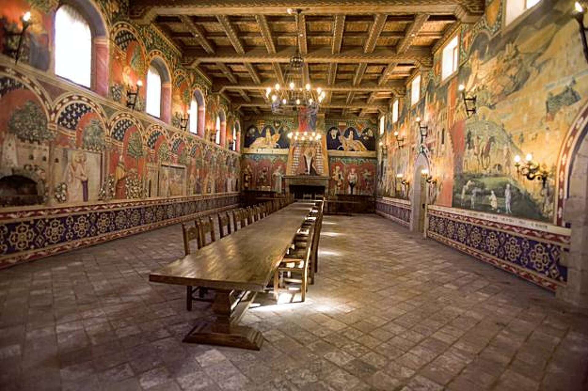 California castles fit for a king and queen