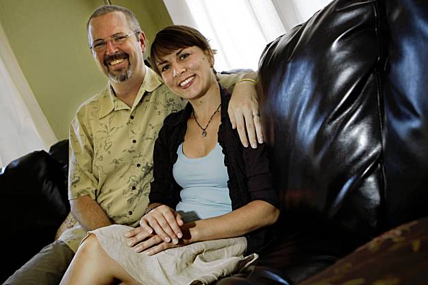 On the Couch: Stephen Sexton and Jenna Stauffer