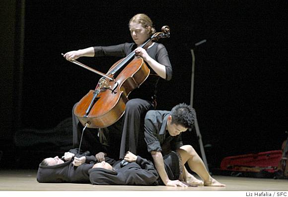 Review: Garrett dancers with Del Sol Quartet