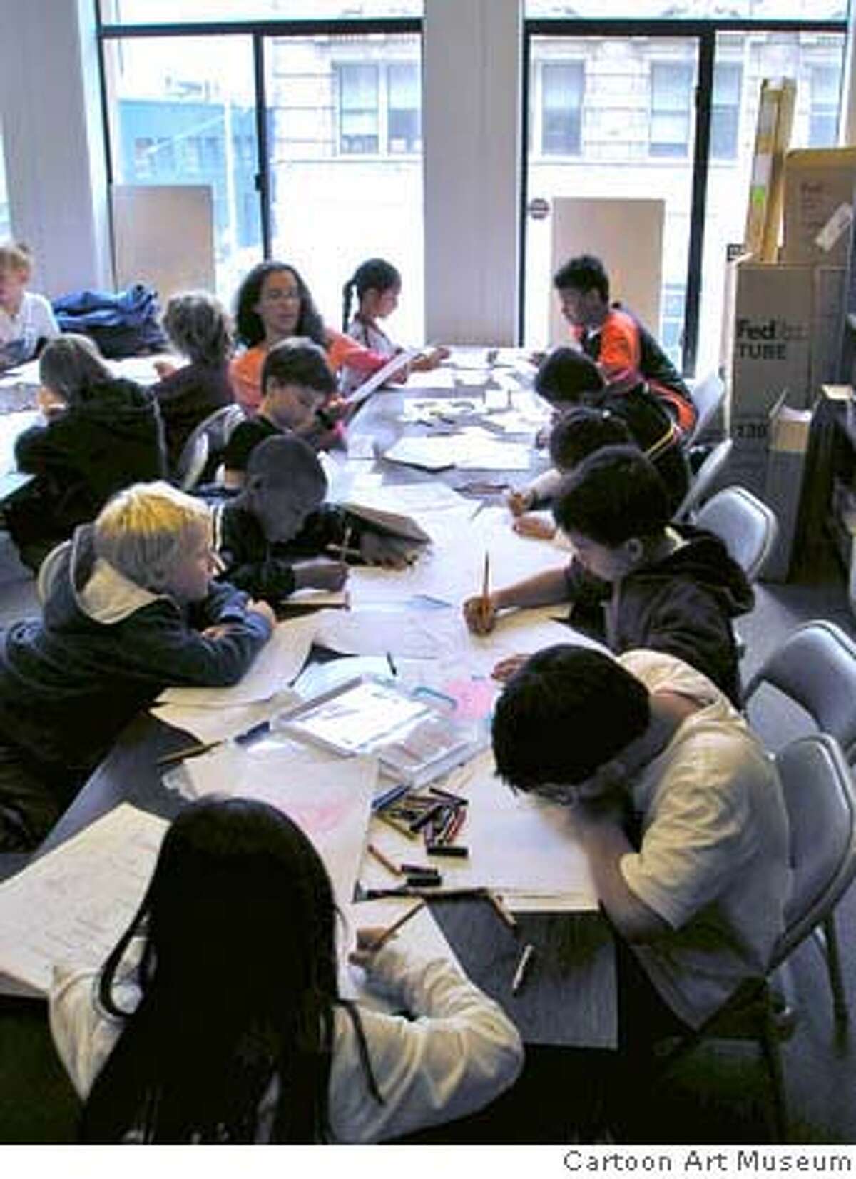 Cartooning class: Kids learn art of drawing