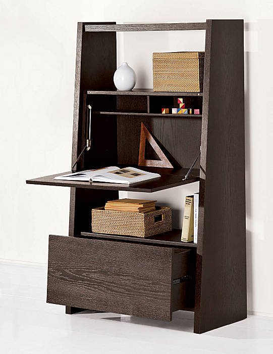 A simple, smart study area for students