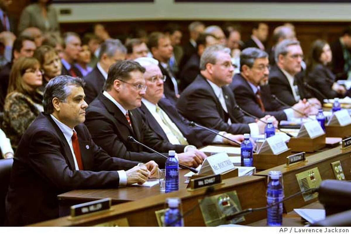 FAA inspectors say jobs threatened