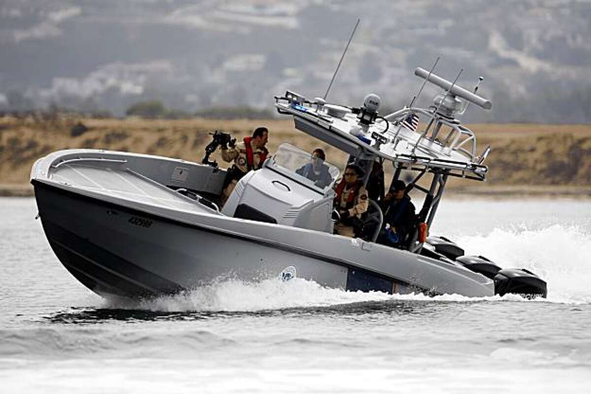 U.S. to use high-tech boat to catch smugglers