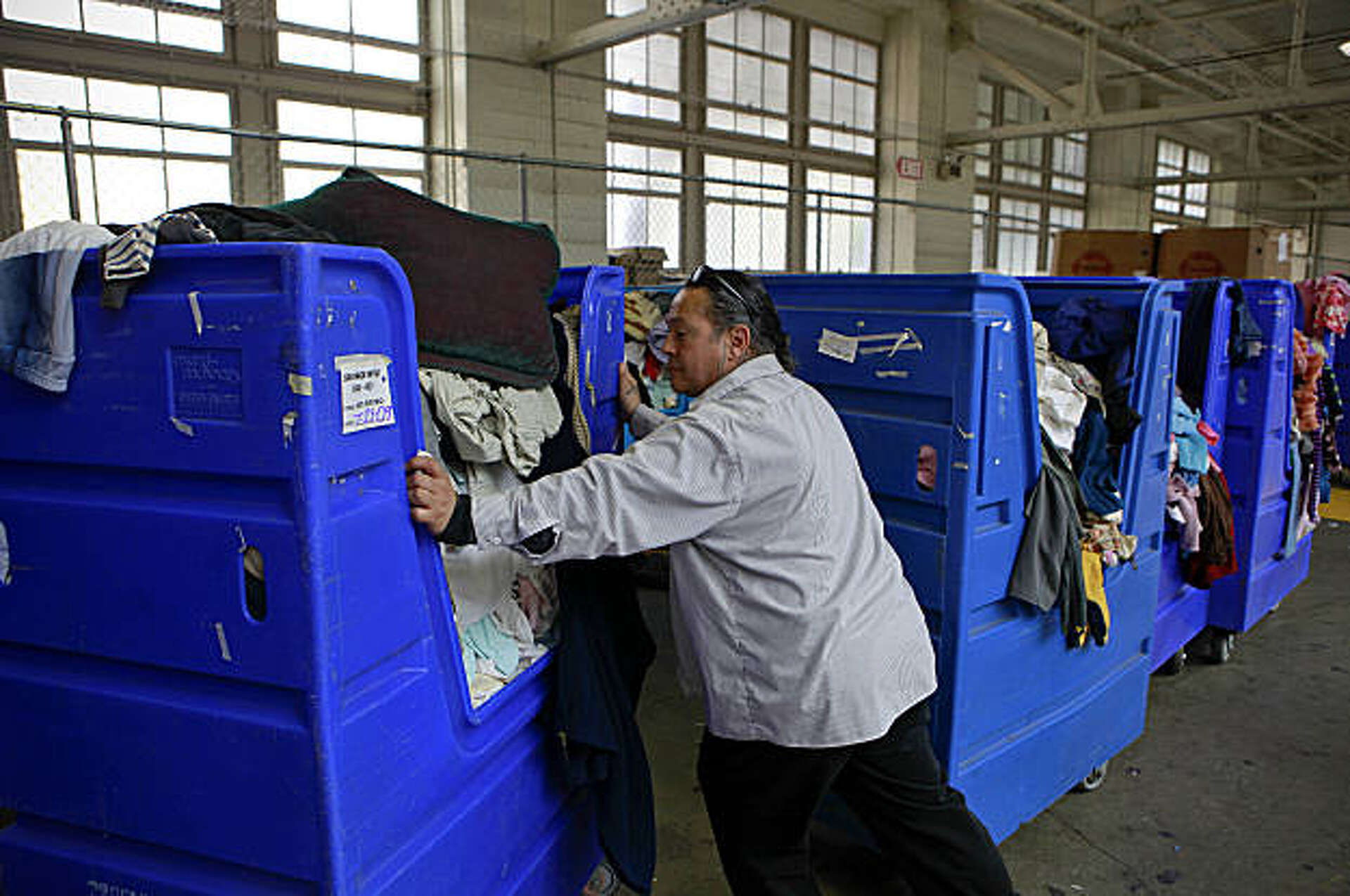 Shoppers charge into Goodwill's S.F. As-Is Store