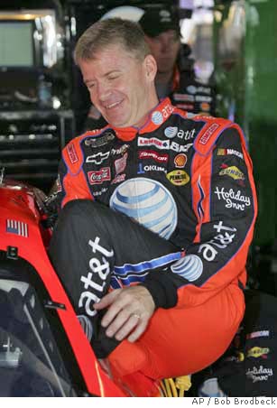 Childress wins top 3 at Bristol