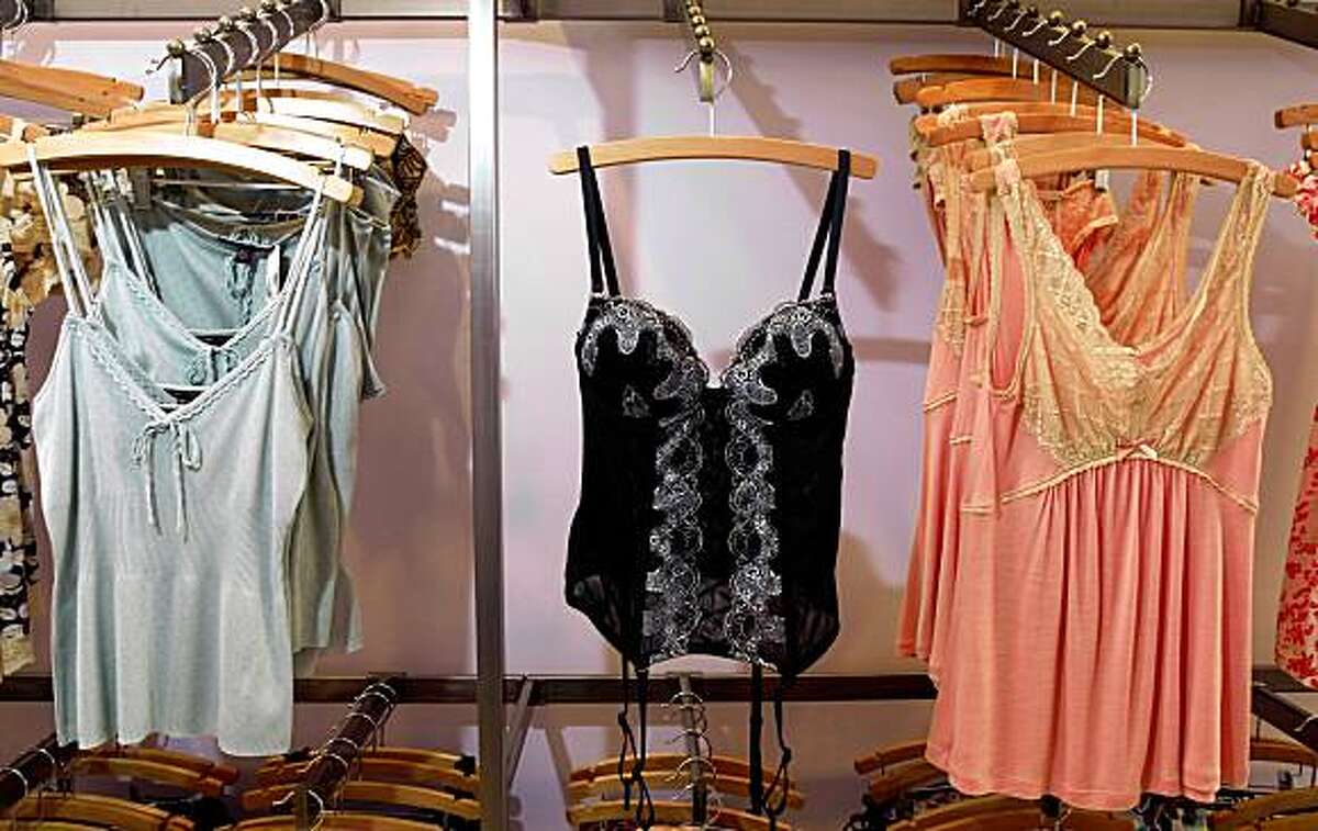 Lingerie for the less endowed