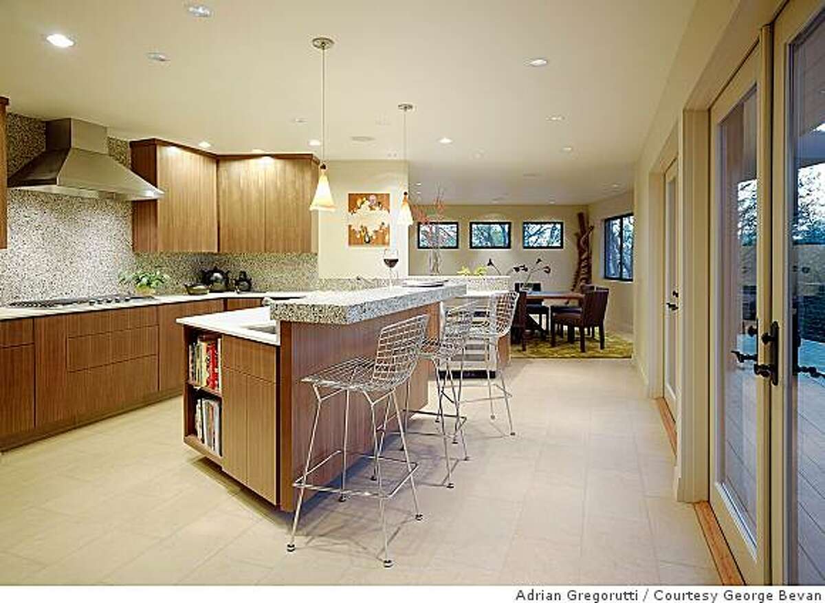 Kevin Carruth and Claudia Mendoza