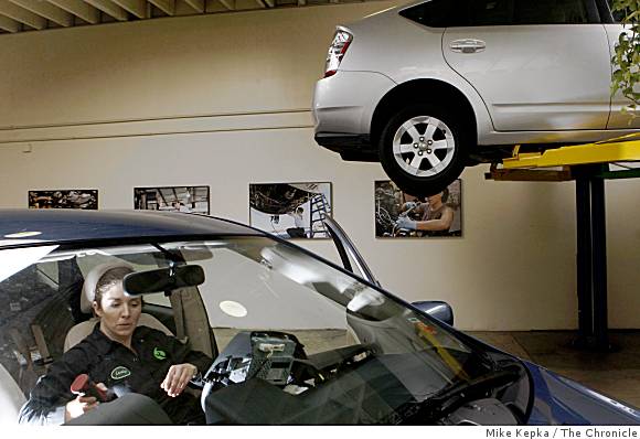 Garage's hybrid approach to fixing 'green' cars