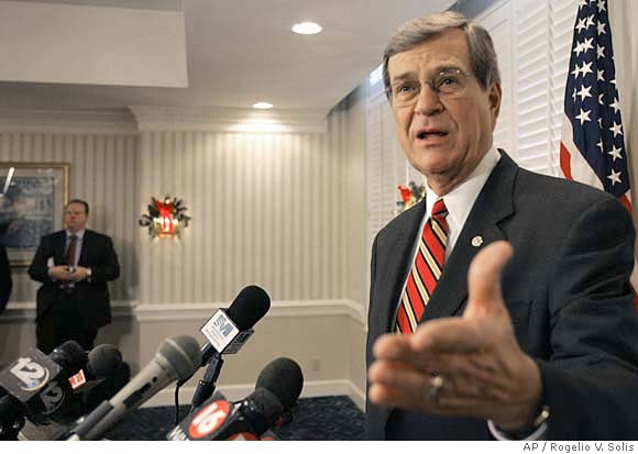 Lott to leave the Senate by year's end