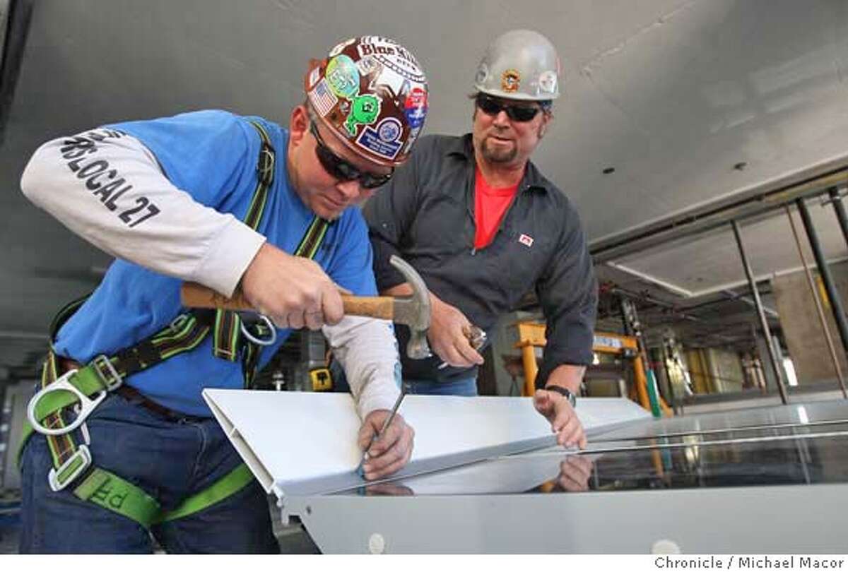 Newest towers will give S.F. skyline a touch of glass